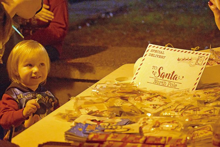 Hughes Springs parade and tree lighting bring Christmas cheer to ...