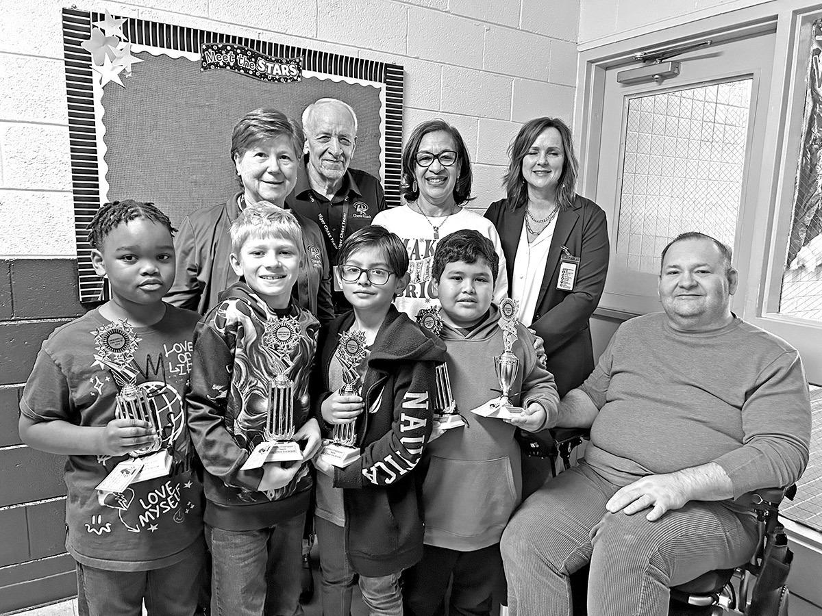 Daingerfield Tiger Chess teams awarded gold medals from district meet ...