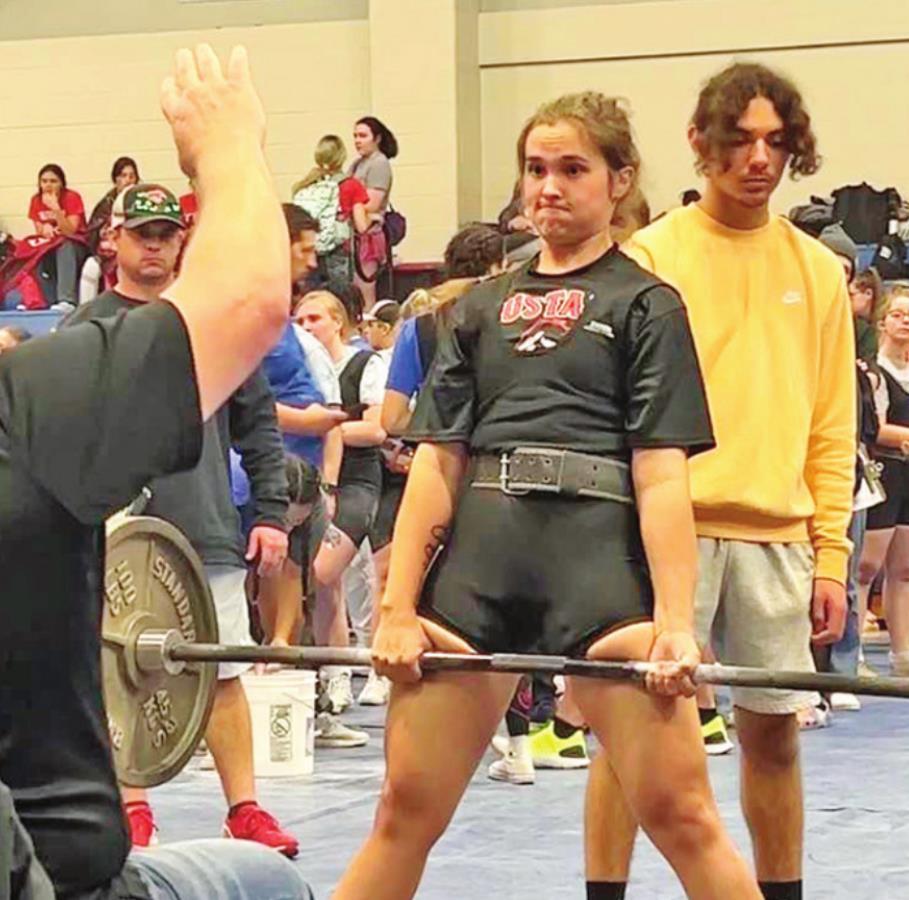 Lady Mustang Lifters compete at regional meet | Daingerfield Bee