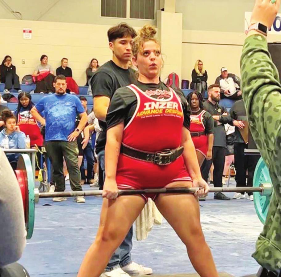 Lady Mustang Lifters compete at regional meet | Daingerfield Bee