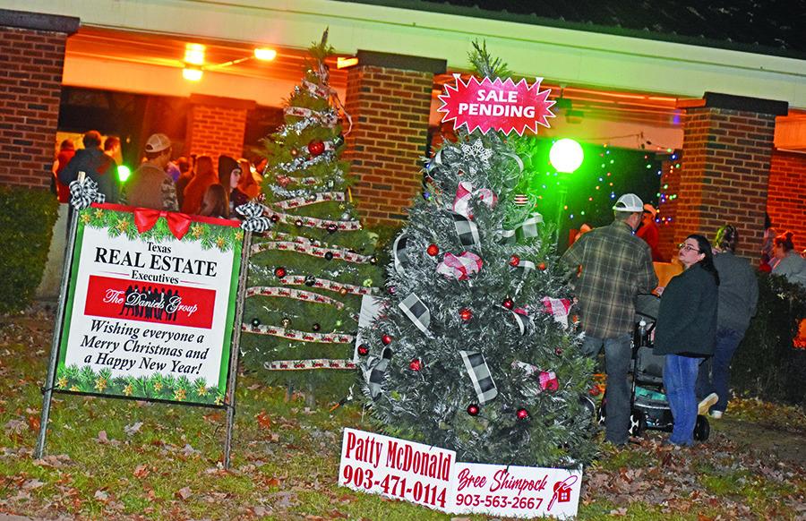 Hughes Springs parade and tree lighting bring Christmas cheer to ...