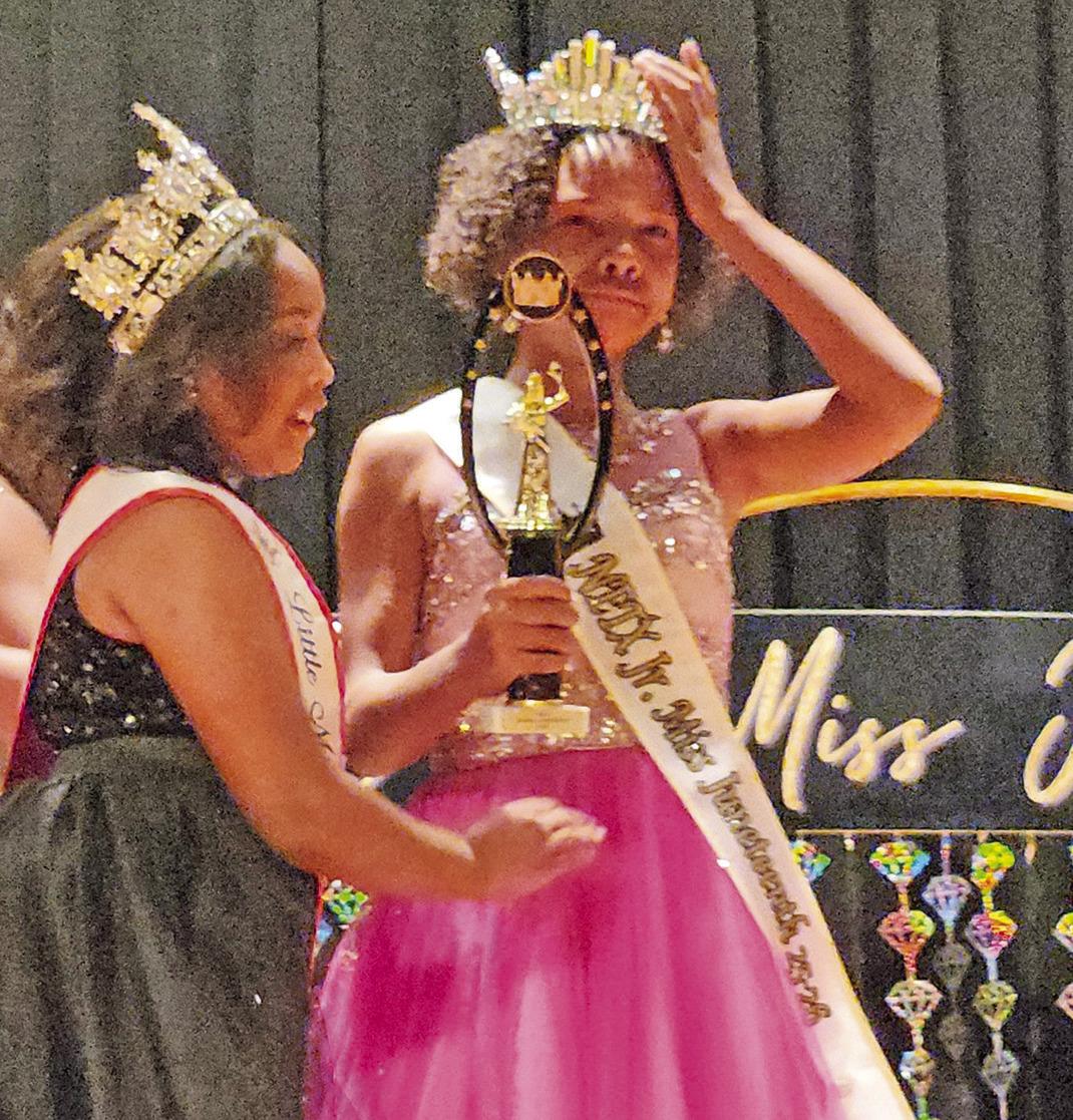 Young women shine bright like diamonds for NETX Miss Juneteenth pageant ...
